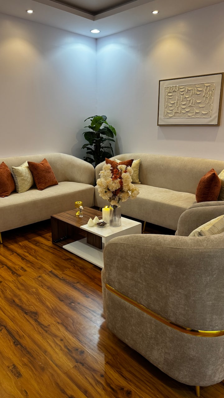 شقة فاخرة دور أرضي | مدخل خاص | دخول ذاتي - Riyadh