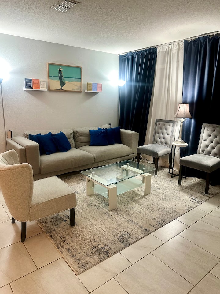 Cozy 3 Bedroom House Near Disney World - Winter Park, FL