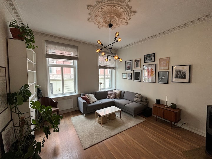 Cozy Apartment With Balcony In City Center - Oslo
