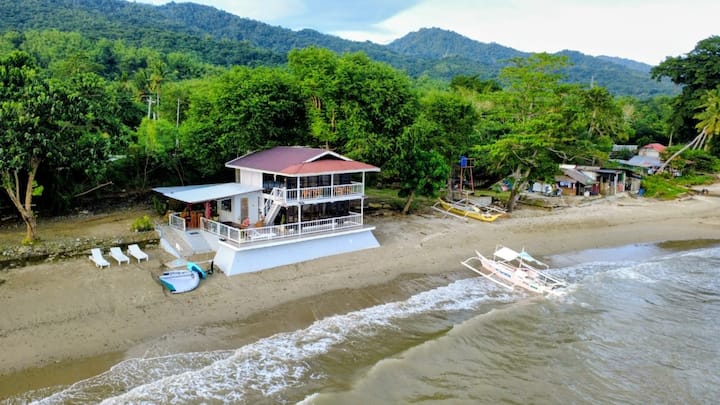 Private Beachfront 4br Villa - Casita Del Mar - Philippines