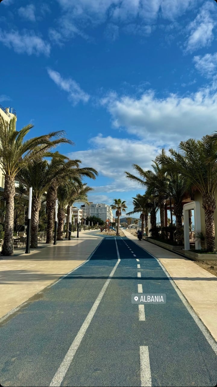 Peaceful Beach Stay - Durres