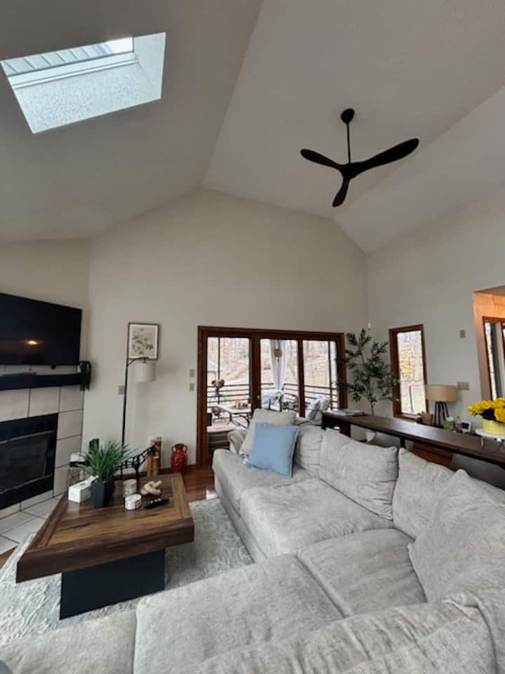 Cozy Galena Woods- 4 En Suites- 4.5baths - Dogs Ok - Galena, IL