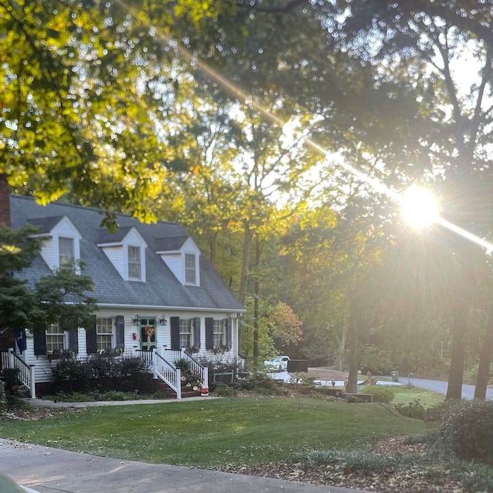 Weekend Home For Large Group In Clemson - Clemson, SC