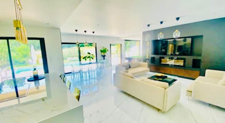 Villa Contemporaine 200 M2, Piscine, Billard - Romans-sur-Isère