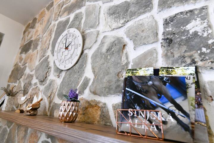 Madona Di Sinj - Sinj