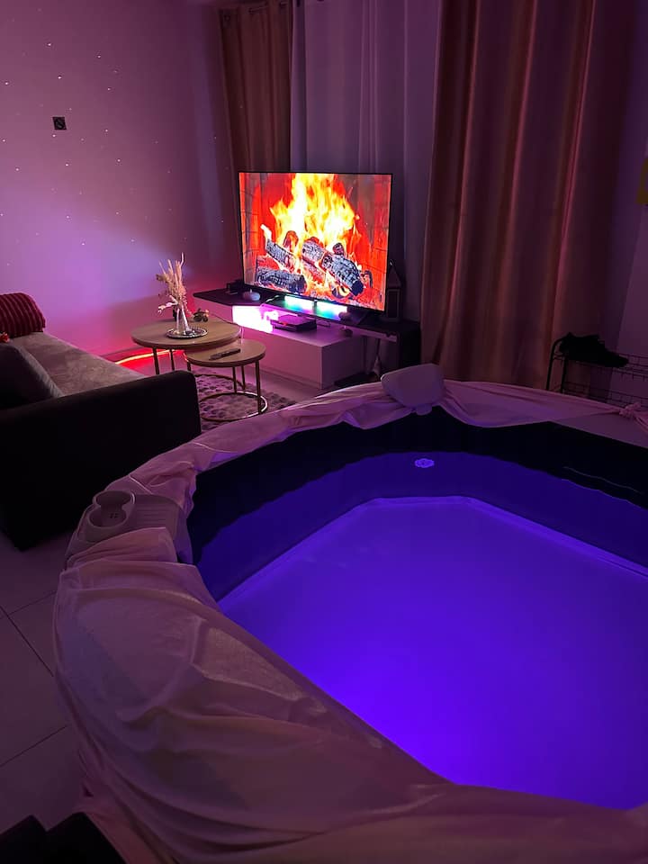 Cocooning, Jacuzzi& Deco Love - Vernon, France