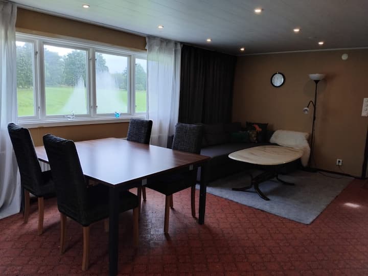 Hus Med Tre Sovrum Och Väldigt Stor Bastu - Värnamo