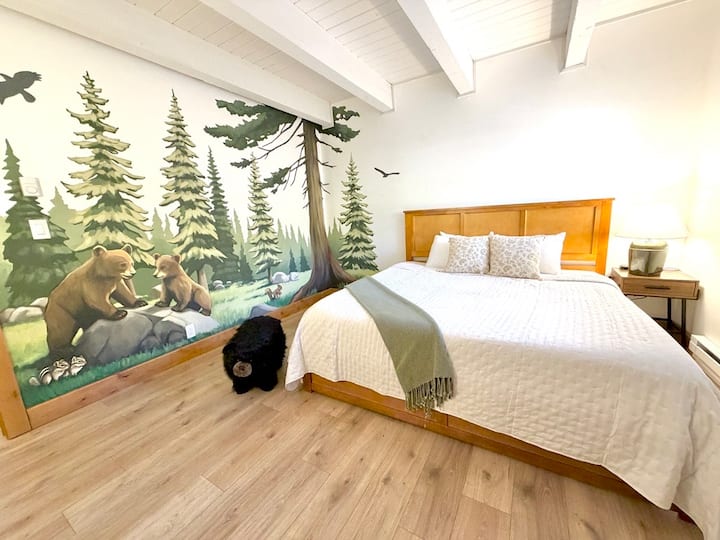 Peaceful Creekside Hideaway | Incline Village - Incline Village, NV