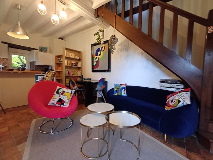 Petite Maison Avec Cour. - Mortagne-au-Perche