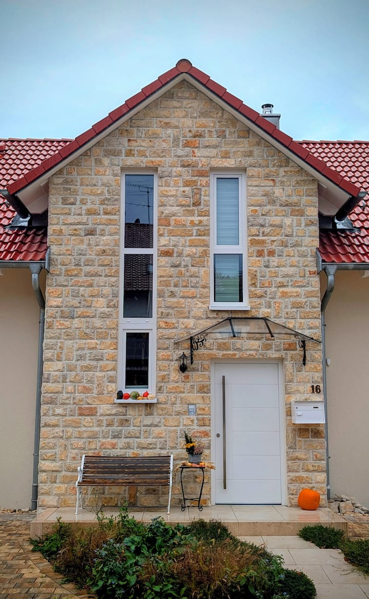 Ruhezone Mit Unmittelbaren Ausflugsmöglichkeiten - Besigheim