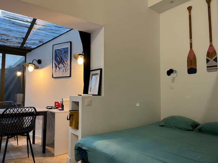 Studio Centre Historique (Facture N. Siret) - Avignon