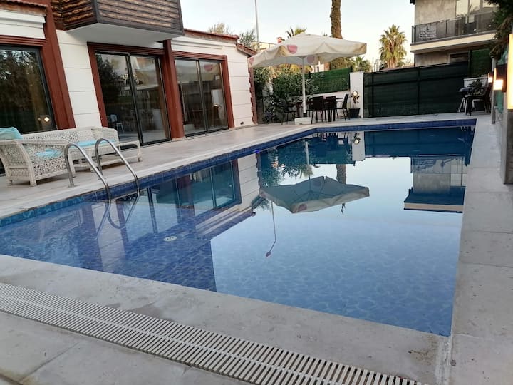 Kalabalık Aileler Için İDeal - Belek