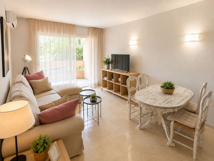 Magnolia Central Apartment Terrace & Free Parking - Marbella