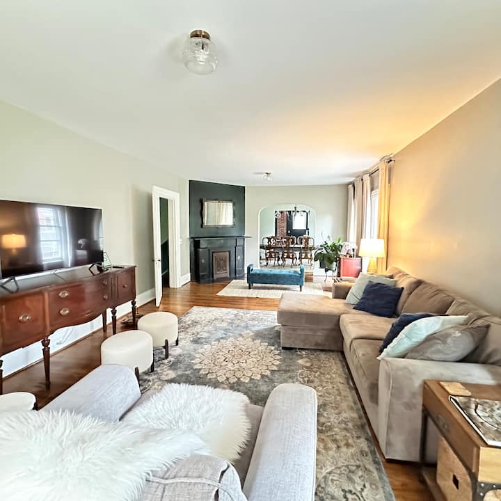 Elegant 2 Bedroom Apt 1 Block From Suny Fredonia - Fredonia, NY