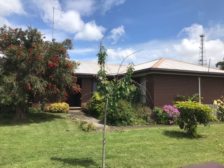 Colac Centre Large House Ideal For Contractors - Colac