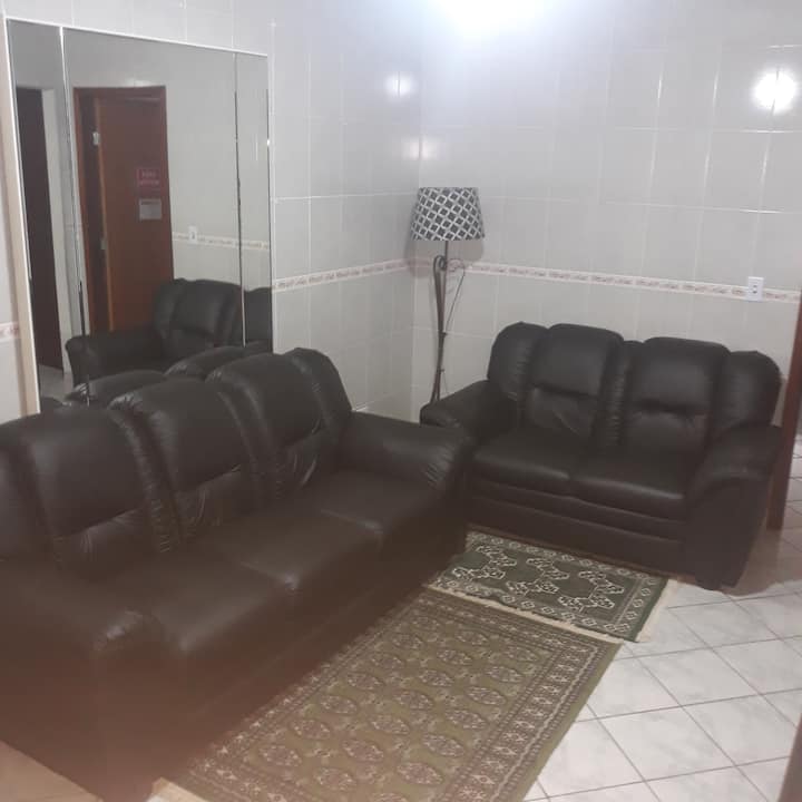 Casa Das Acácias 15 Min Parque Aquático Thermas - Águas de São Pedro