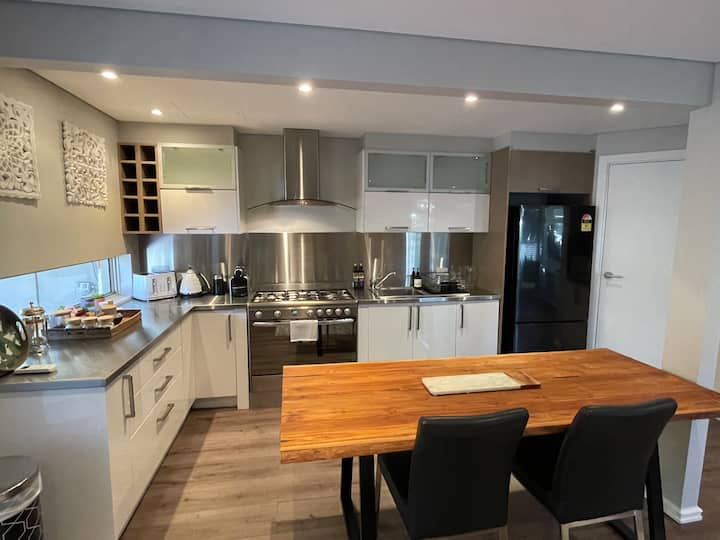 Madora Bay Beach Hide Away Apartment. - Mandurah