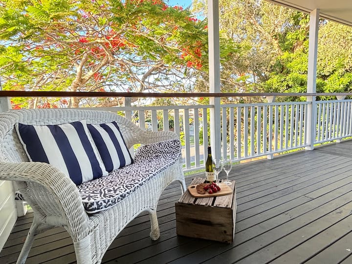 Wayamba - Beachside Home In Mudjimba - Sunshine Coast