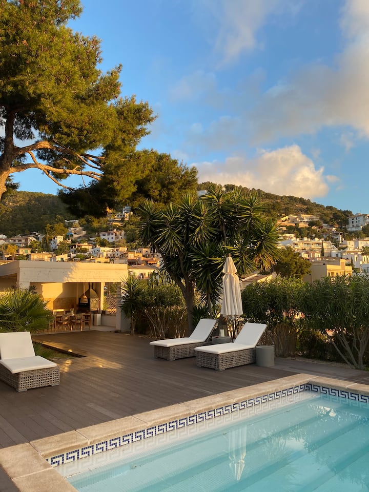 Charmig Villa Med Pool - Palma