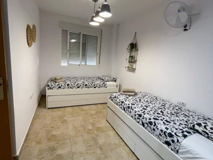 Uim Mediterraneo Felipe 6 Wifi - Sagunto