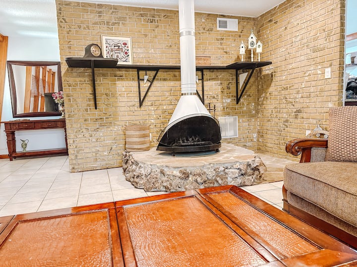 Cozy Casita @ Pine & Oak Place - Oviedo, FL