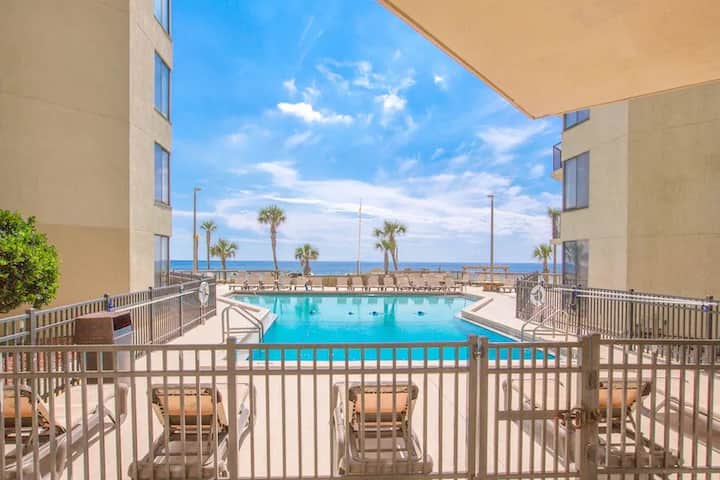 Beachfront Condo In Pcb! - Panama City Beach, FL