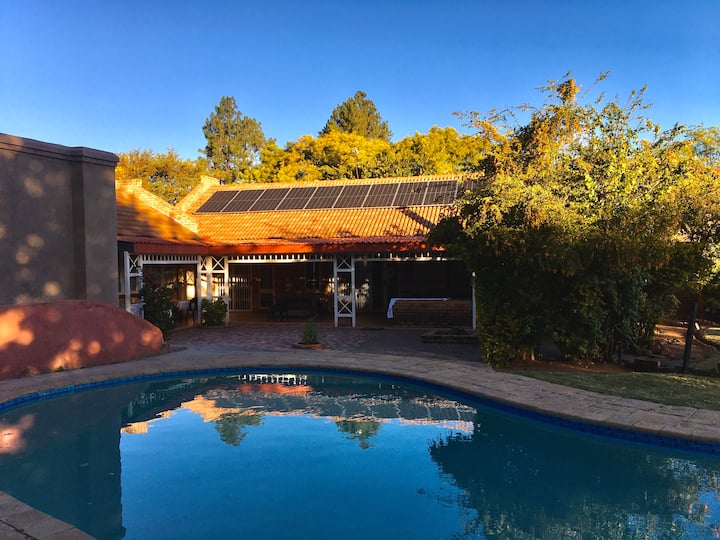 Mphesheleng Guesthouse - Bela-Bela