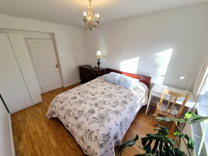 Sunny One Bedroom Flat - Camden, AR