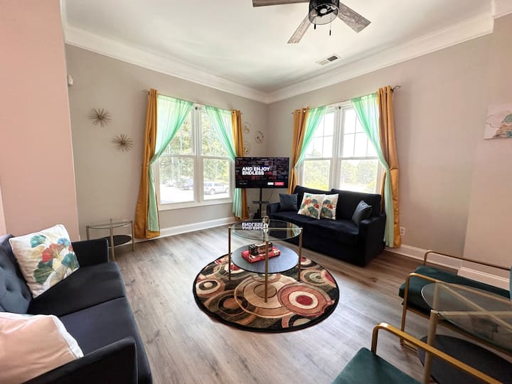 Adorable Apartment Uptown - Idlewild - Charlotte