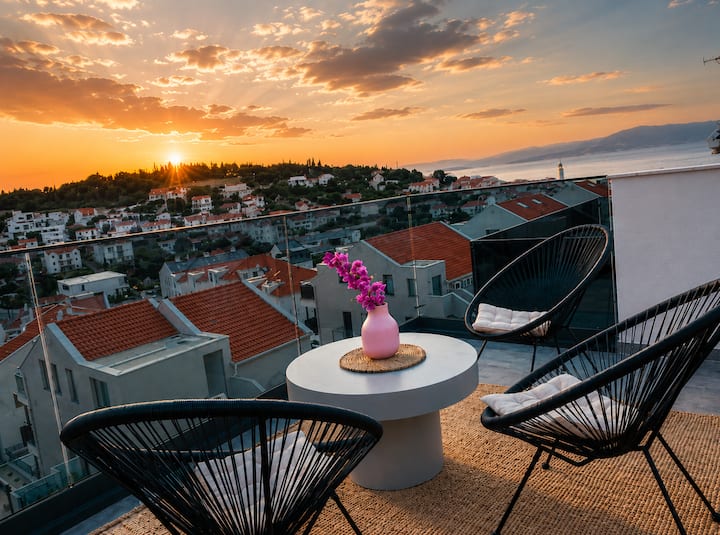 Modern Sunset Apartment W/sea View Terrace - Supetar