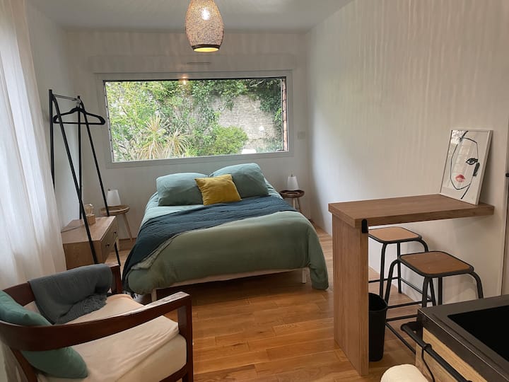 Chambre Indépendante Dans Maison - Caen