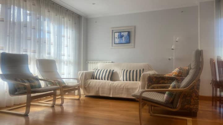 Casa En Urb Privada Cerca Santander Y Aeropuerto - Santander