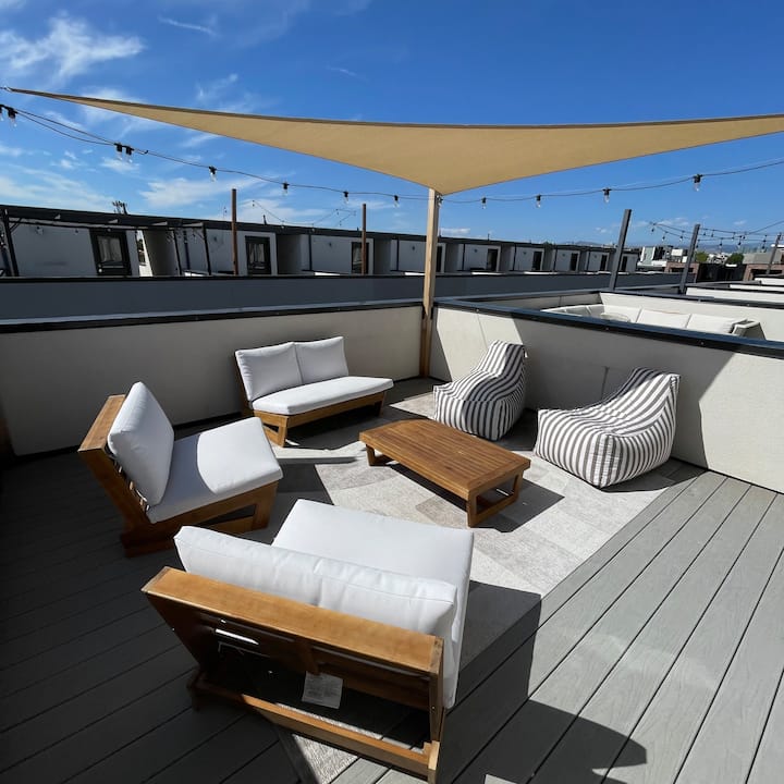 Modern 3-bedroom With Rooftop In Sloan's Lake - Denver