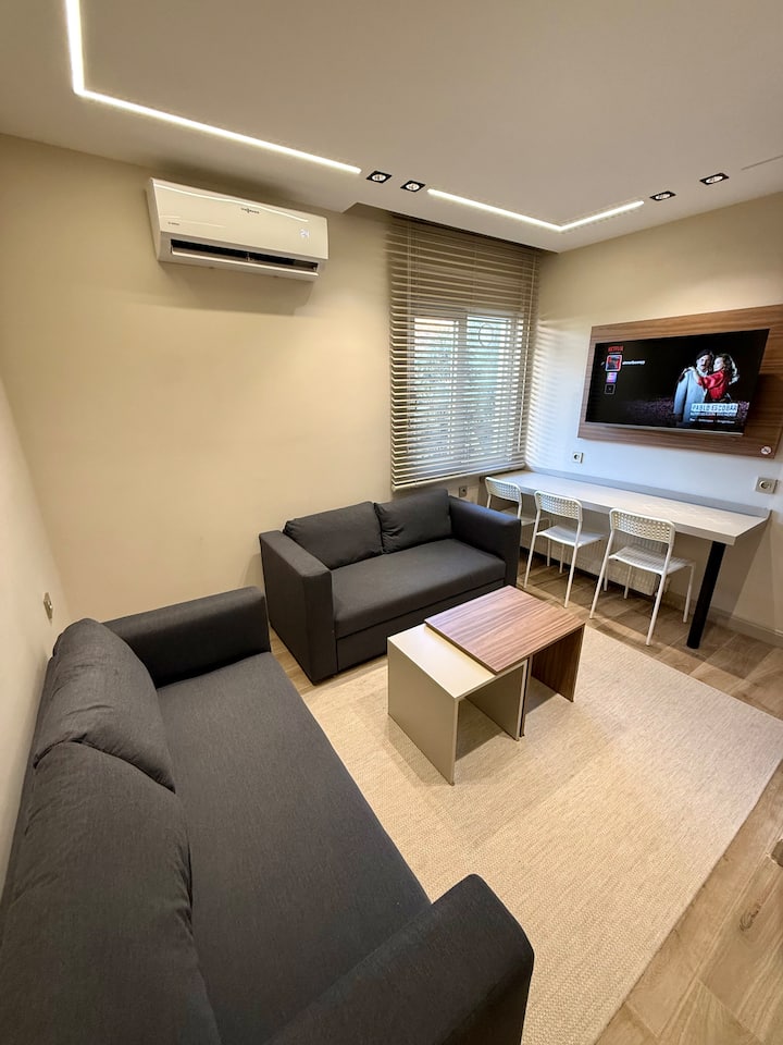Appartement Moderne F2 Proche De La Mer à Konyaaltı - Antalya