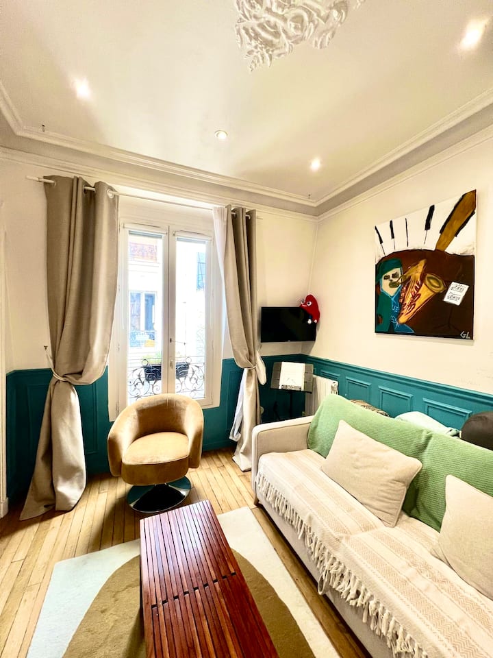 Nid Dans Paris
Calme Et Central - Batignolles