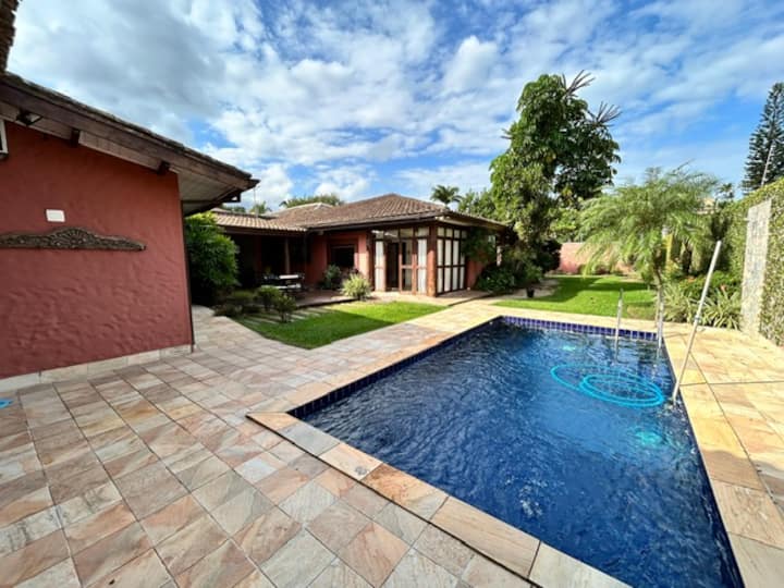 Casa  - Amplo Jardim No Guarujá- Enseada - Guarujá