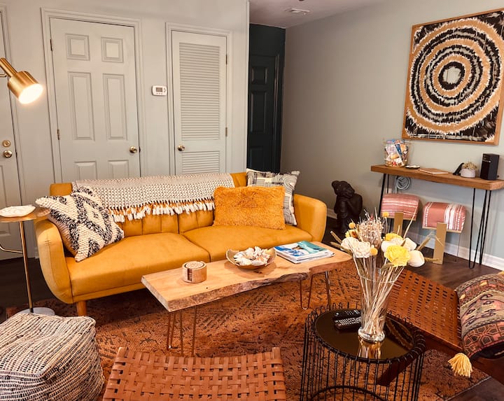 Private Beach Access! Walk 2 Big Kahunasboho Villa - Destin, FL