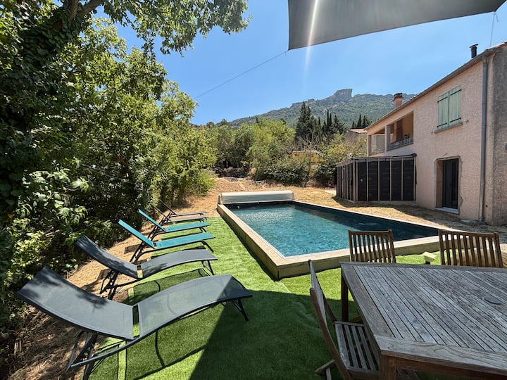 Maison Avec Piscine - Vue Château De Peyrepertuse - Cucugnan