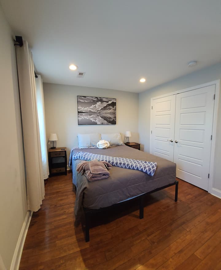 Grand Private Bed & Bath (Fell's Point, Jhh) - Baltimore, MD