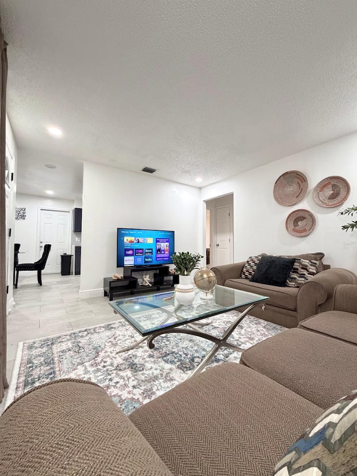 Relaxing Stay In Apopka - Apopka, FL