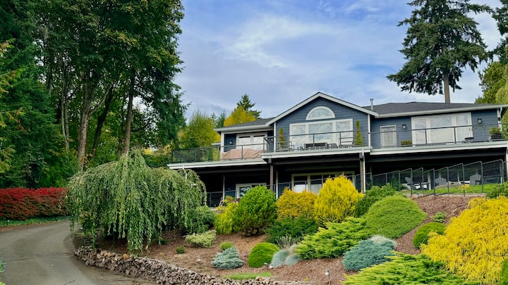 Ocean/mt Rainier View - 1st Floor 3-rooms In House - Gig Harbor, WA