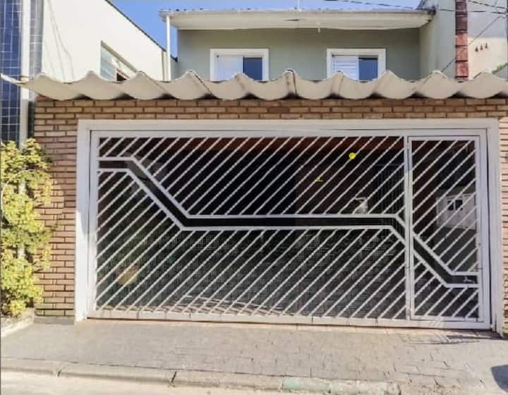 Casa Mobiliada, Ampla E Arejada. - Osasco