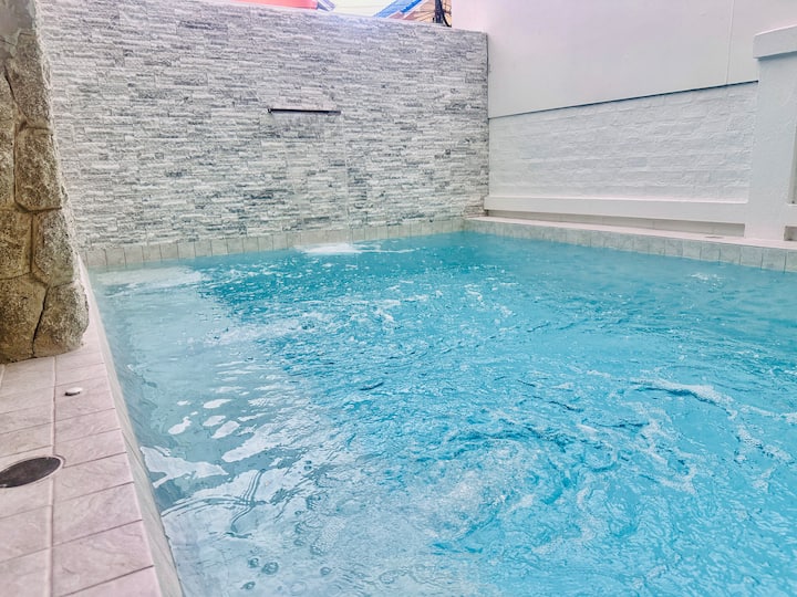 At Bangla 3br Pool Villa - Patong Beach