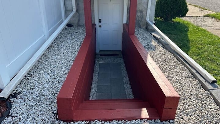 Private Basement Suite W/ Separate Entrance - Pittsburgh