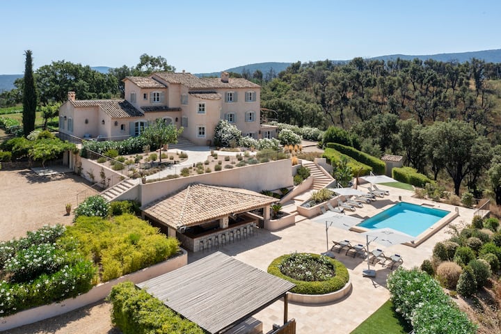 Astonishing Villa With Views - Cavalaire-sur-Mer