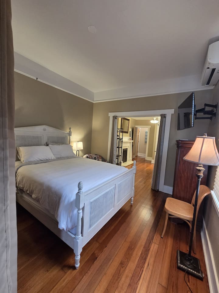 The Double Parlor - 뉴올리언스