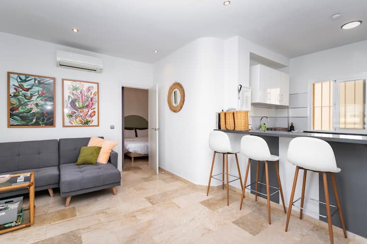 Modern Apartment In The Centre - Nerja
