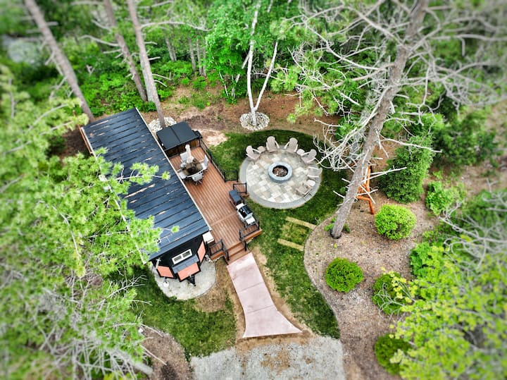 Pictured Rocks, River Access, Trails, Hot Tub - Au Train, MI