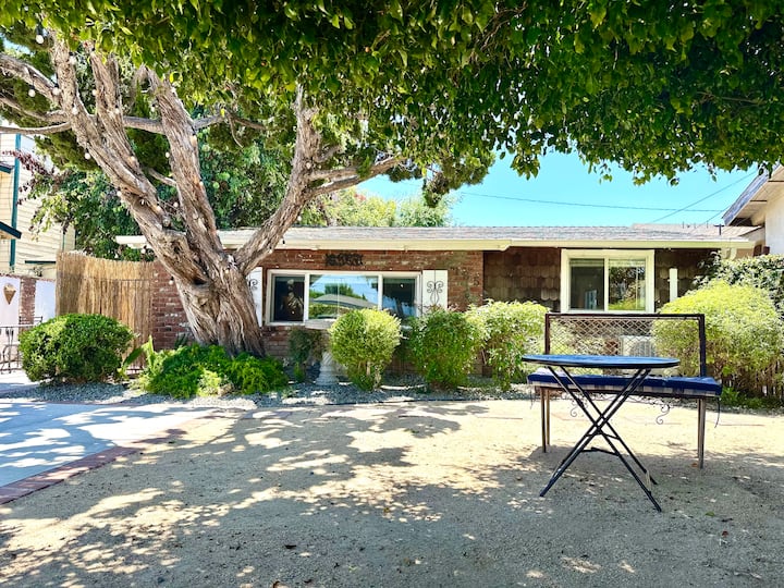 Casa Costa: A Californian Coastal Cabin - 科斯塔梅薩