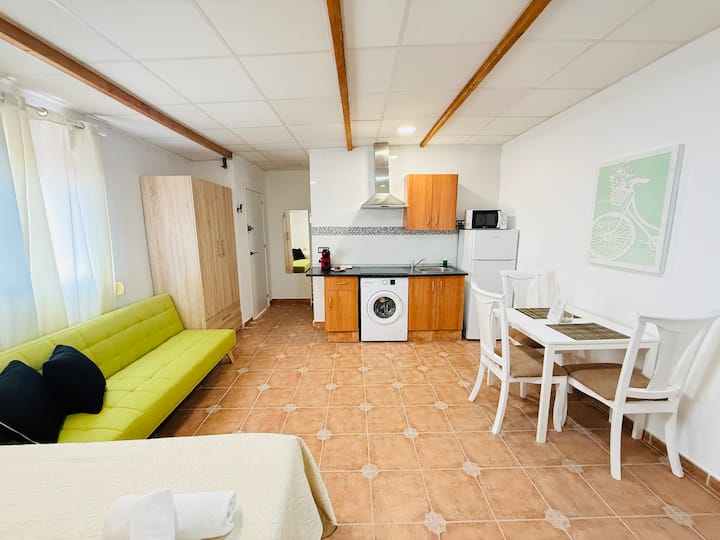 Céntrico Estudio Para Parejas - Barbate